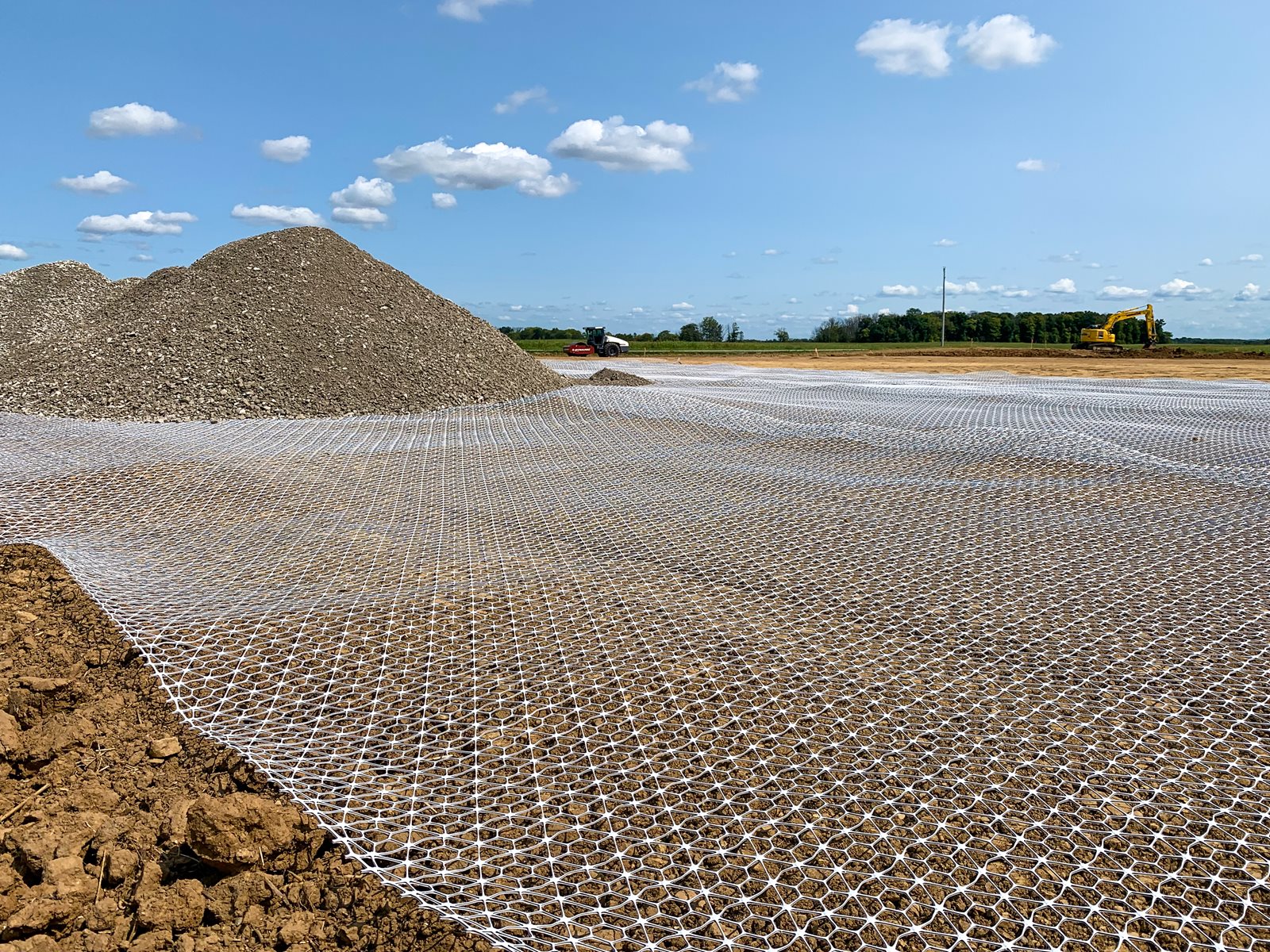 Comparing Performance of InterAx®, TriAx® and BX Geogrids | The Tensar Blog