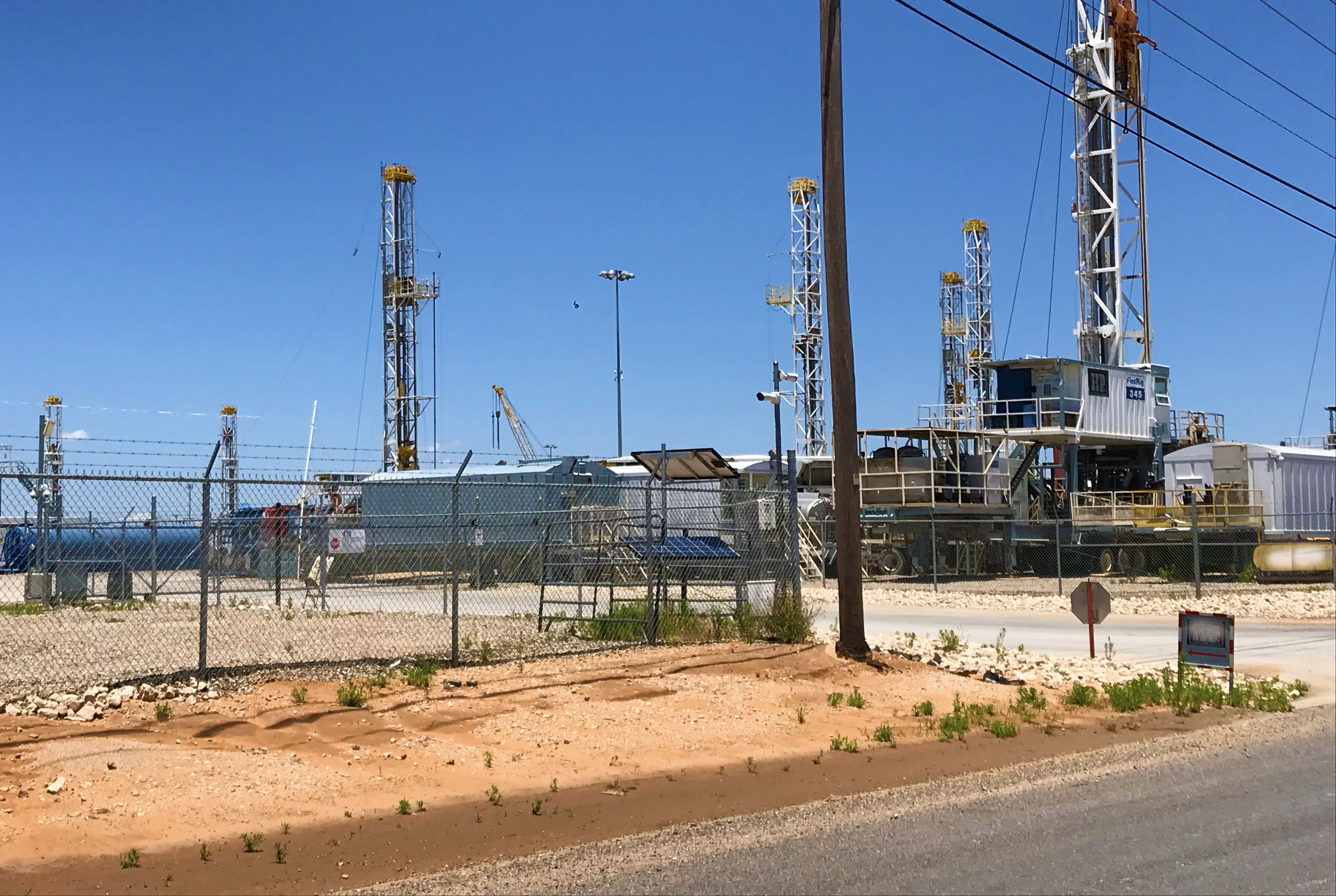 Reliable Surfaces for Oil Rig & Heavy Equipment Storage Yards